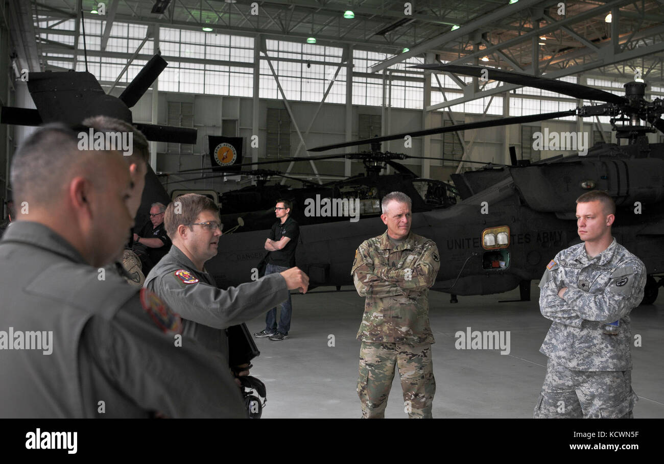 South Carolina Army National Guard Soldiers with 1-151st Attack ...
