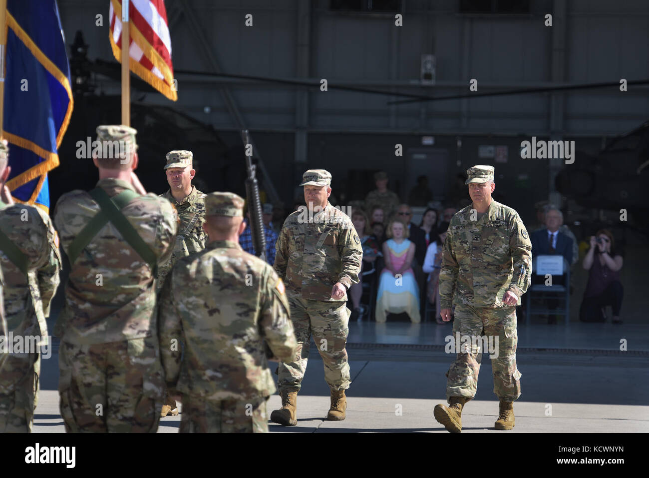South Carolina Army National Guard Soldiers with 59th Aviation Troop ...