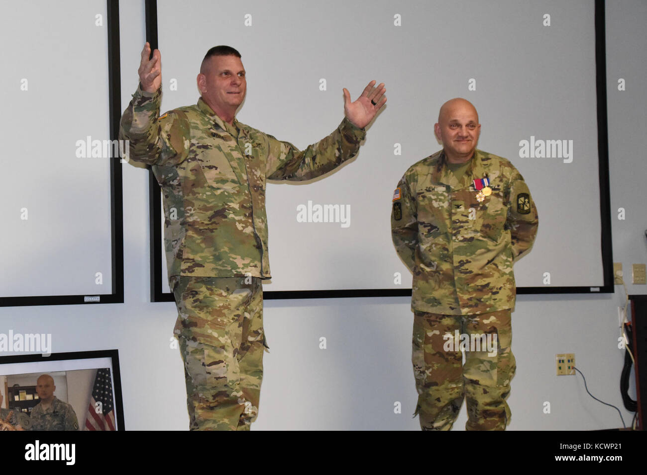 Combat logistics battalion 1 hi-res stock photography and images - Alamy