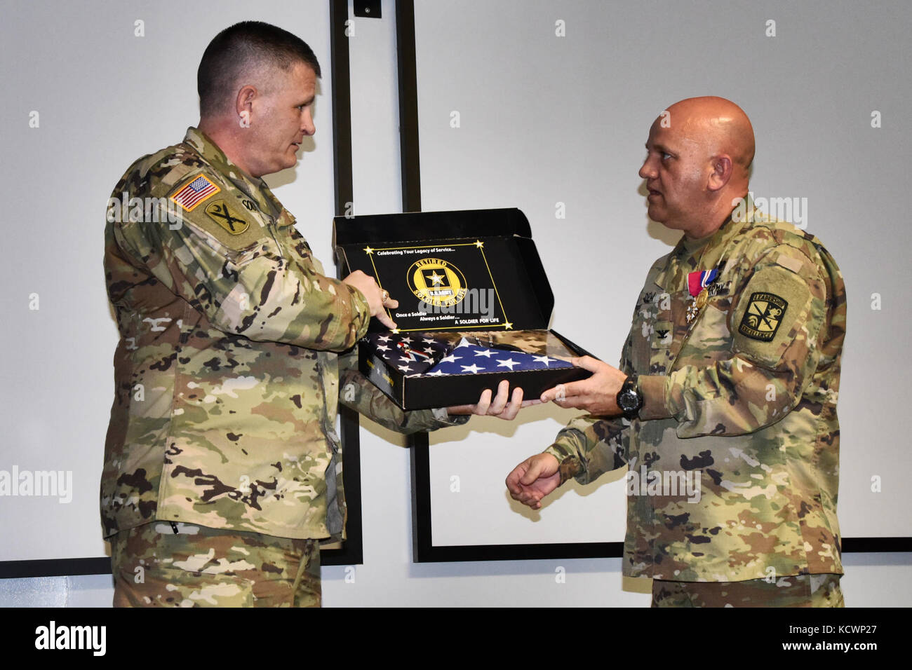 Combat logistics battalion 1 hi-res stock photography and images - Alamy