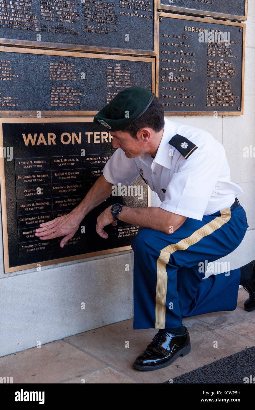 Us Army Lt Col Chris Pateras A Citadel Alumnus Who Now Serves As The Army Section Chief To