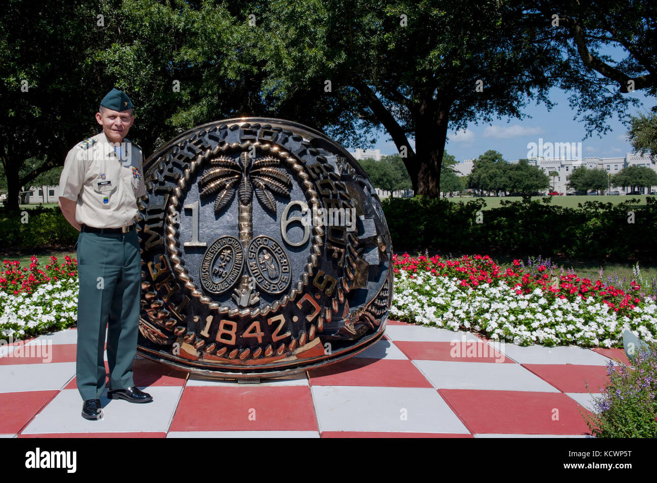 Colombian Army Col. Oscar Moreno, vice chancellor for Colombian ...