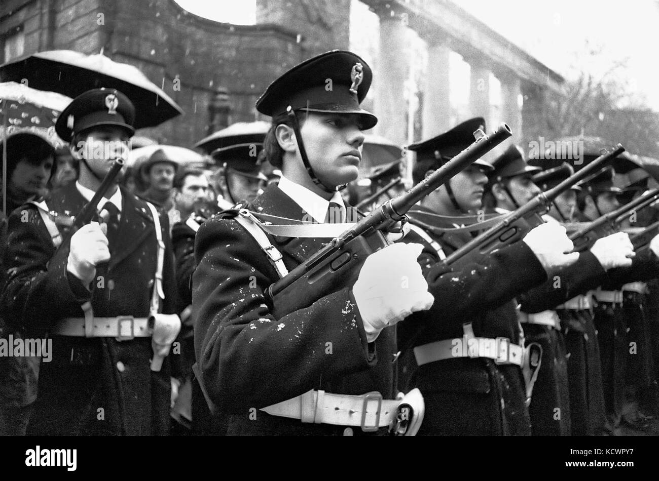 Brigate rosse hi-res stock photography and images - Alamy