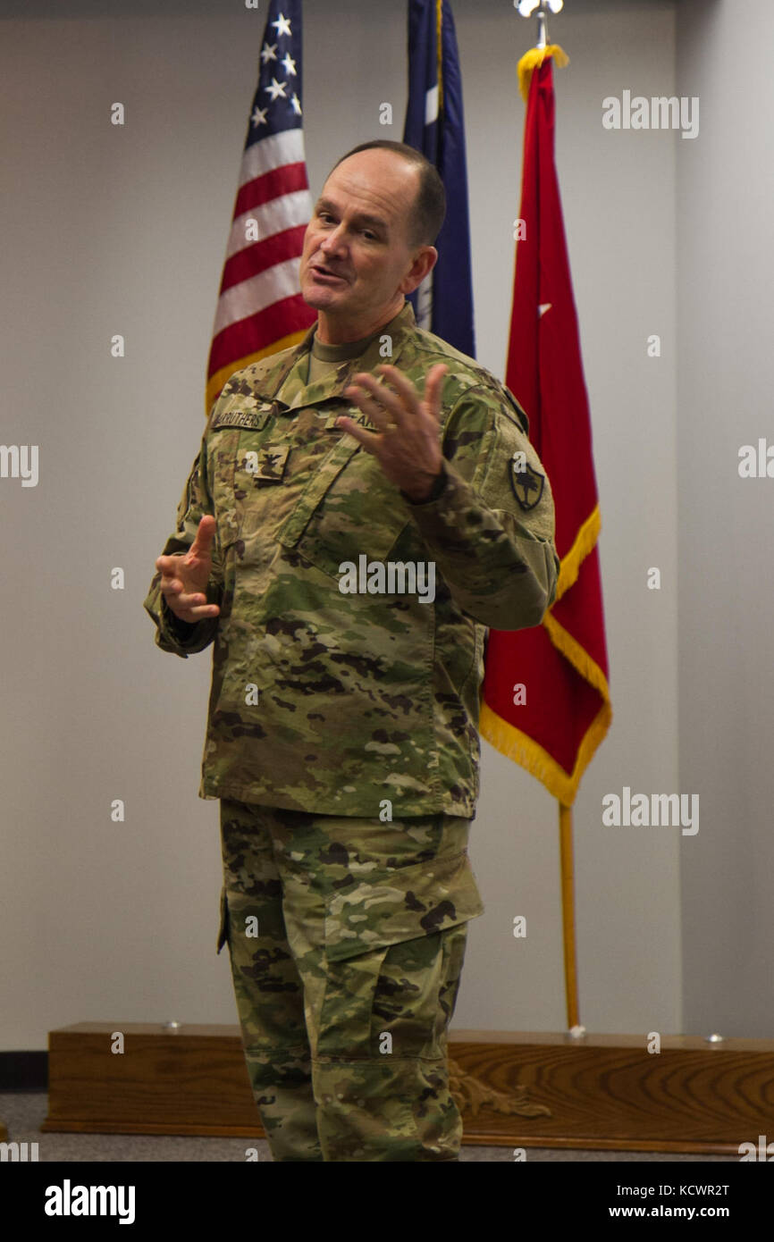 U.S. Army Lt. Col. Robert G. Carruthers III, commander of 59th Troop ...