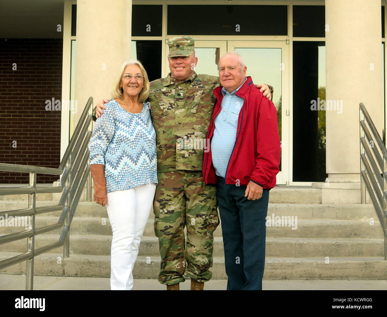 U.S.Army Maj. Kim Pipkin of the Medical Command, S.C. Army National ...