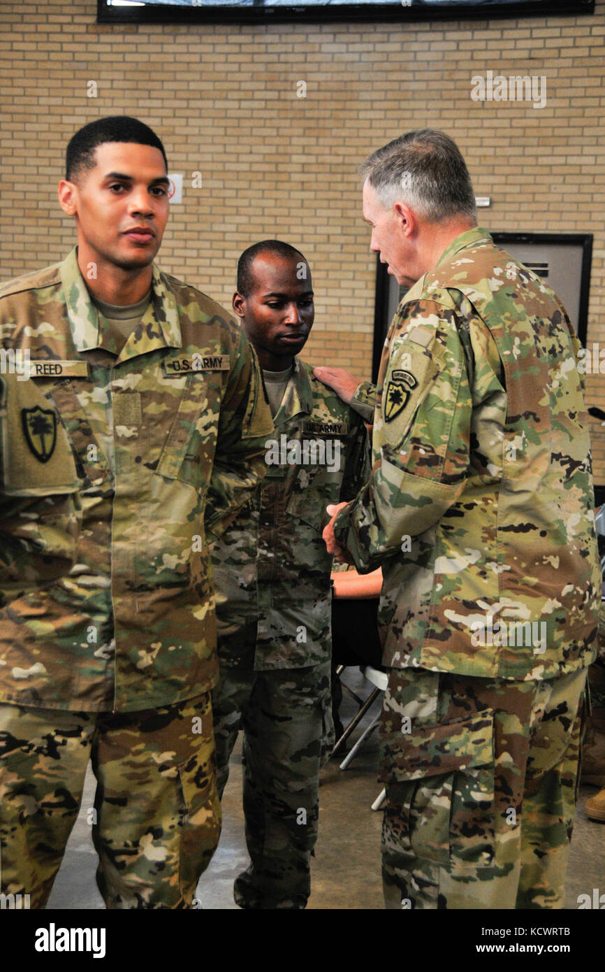 South Carolina Army National Guard Soldiers attend one last drill with ...