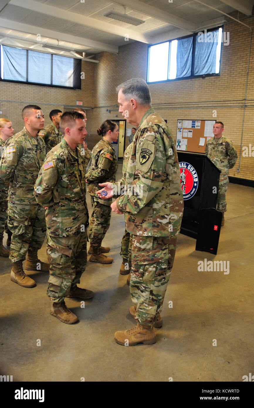 South Carolina Army National Guard Soldiers attend one last drill with ...
