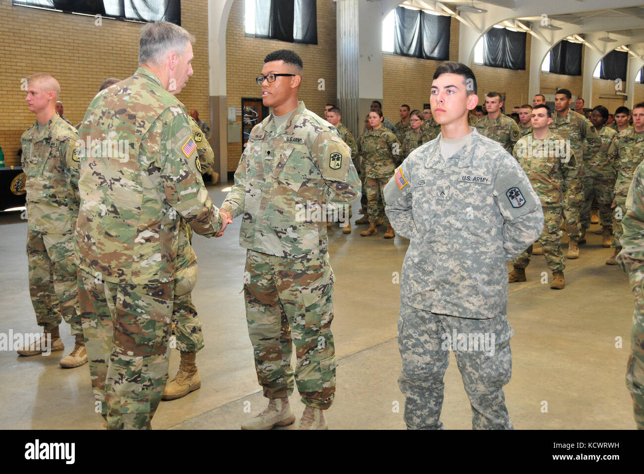 South Carolina Army National Guard Soldiers attend one last drill with ...