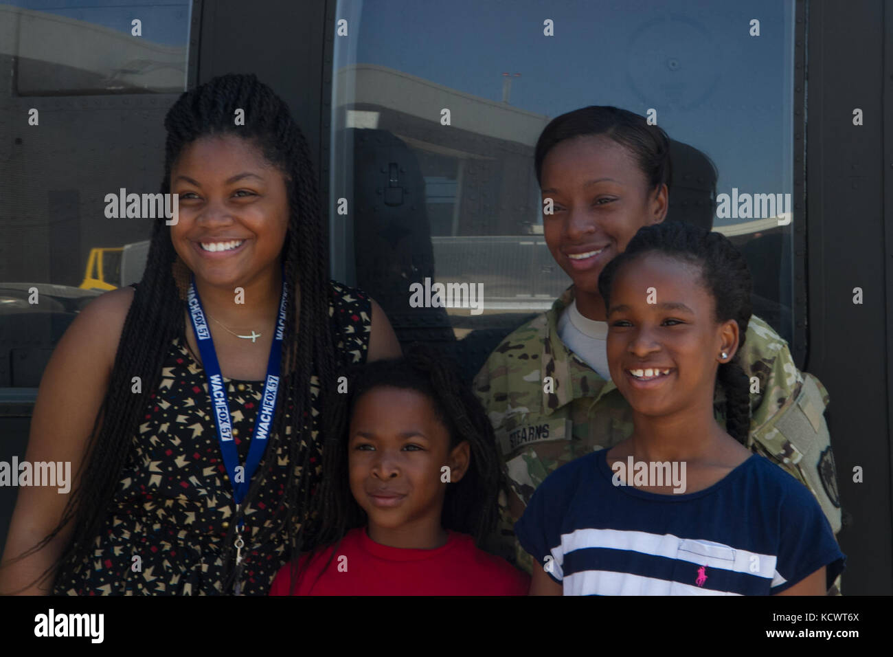 U.S. Army Soldiers of A-Company, 1-111th General Support Aviation ...