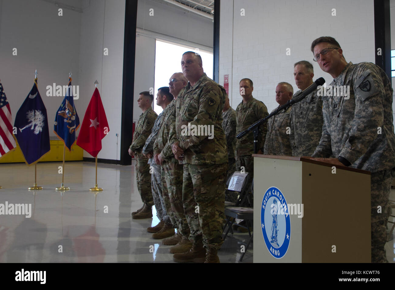 U.S. Army Soldiers of A-Company, 1-111th General Support Aviation ...
