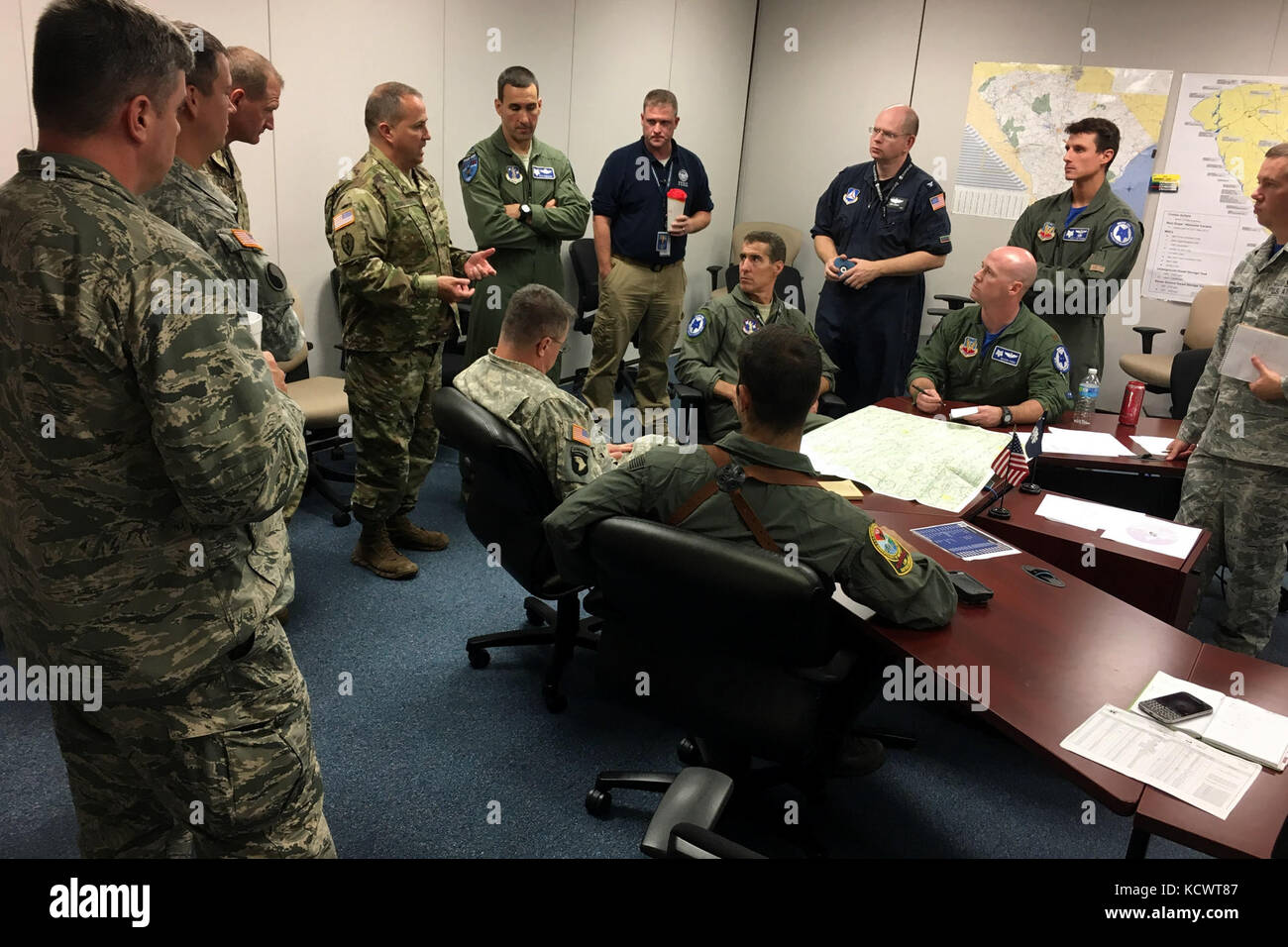 Hurricane emergency operations center hi-res stock photography and ...