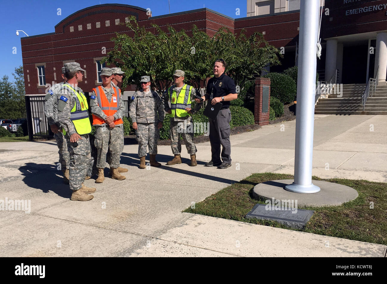 U.S. Soldiers and Airmen with the South Carolina National Guard and ...