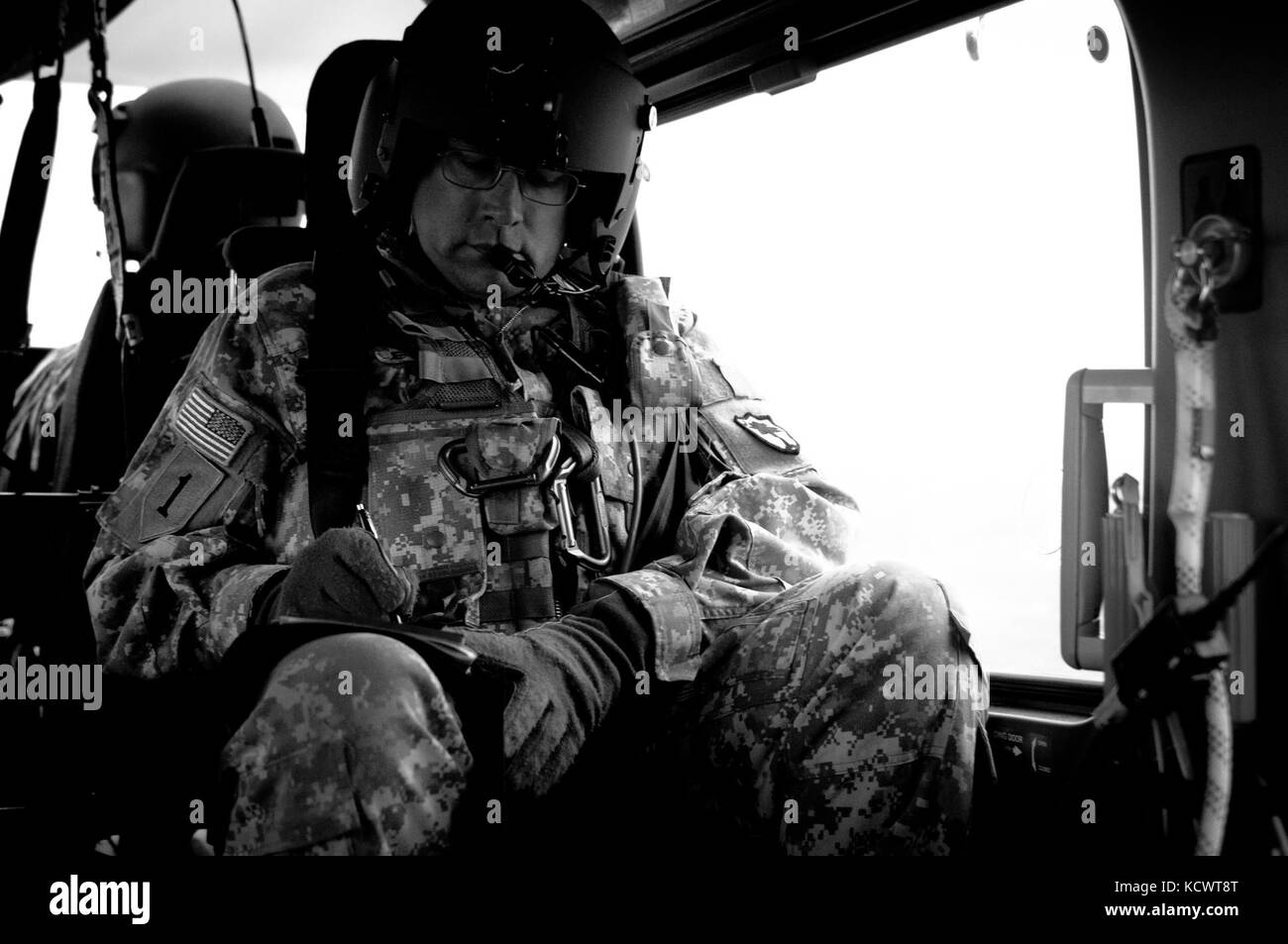 Chief warrant officer aboard hi-res stock photography and images - Alamy