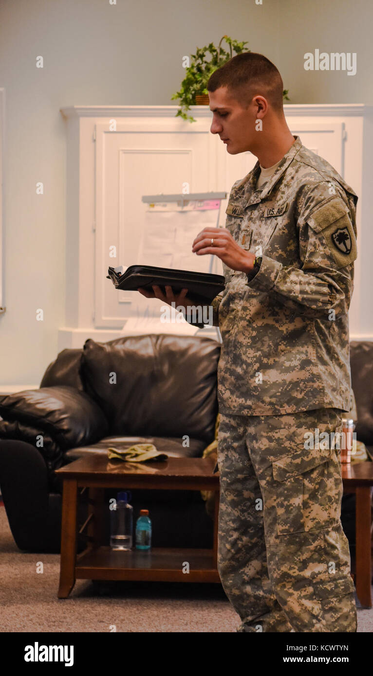 Chaplain Candidate U.S. Army 2nd Lt. John Williams, 122nd Engineering ...