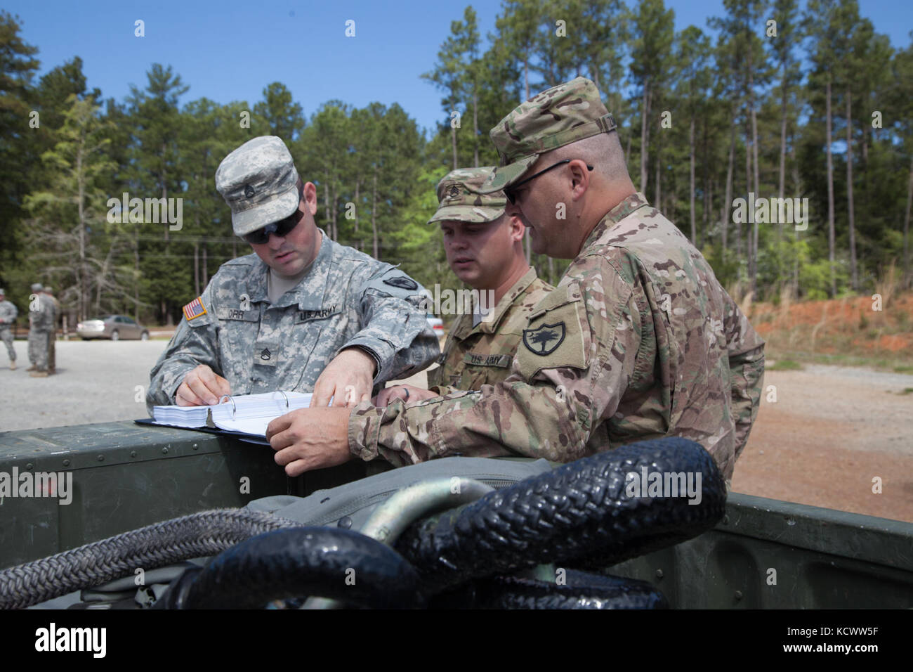 South Carolina Army National Guard Soldiers with Detachment 1, Company ...
