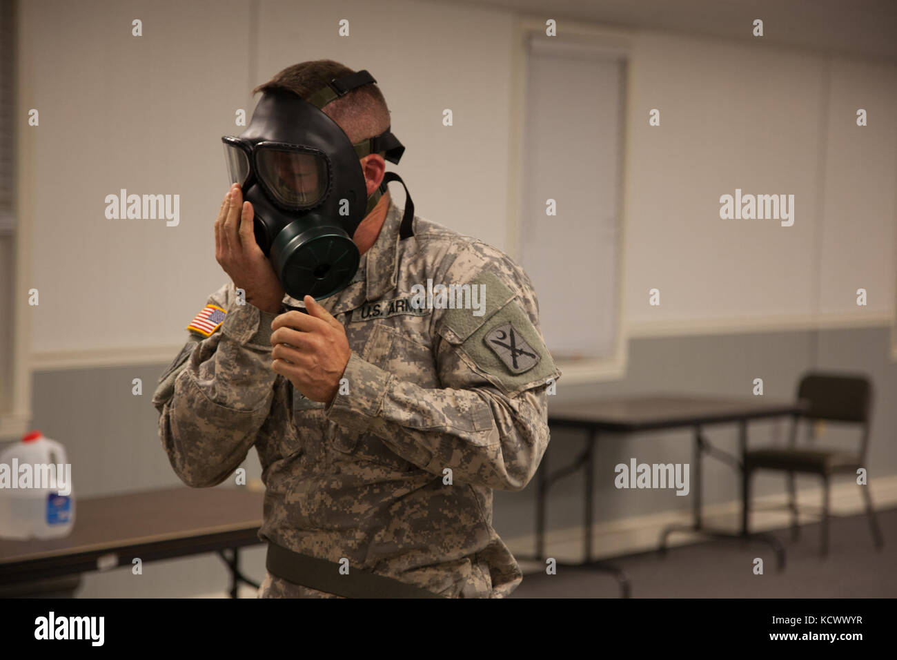 South Carolina Army National Guard Soldier Sgt. Robert Caldwell, 1 ...