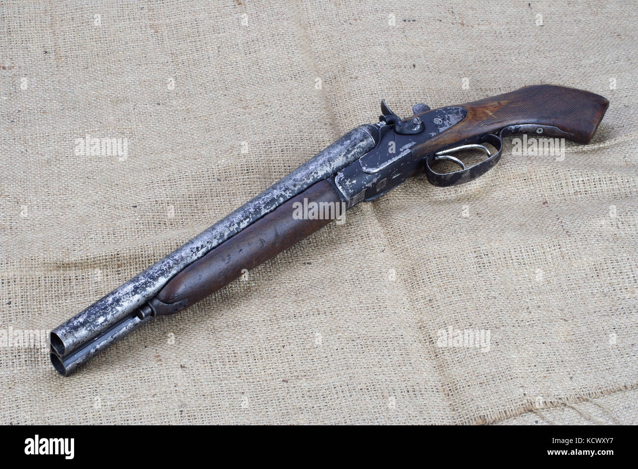 Sawn off shot gun hi-res stock photography and images - Alamy