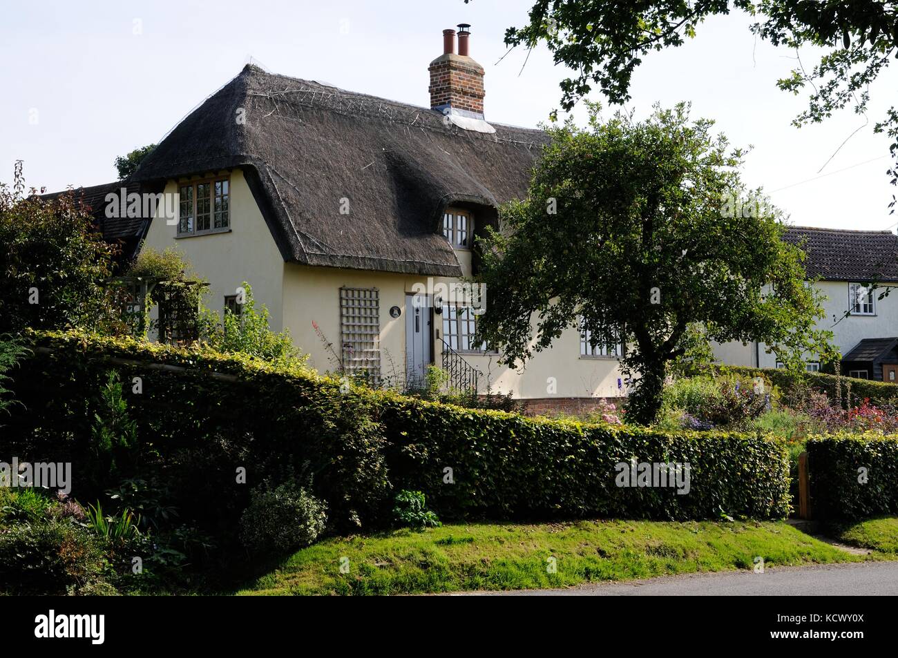 “Little Thatch” – thatched cottage – cream walls, Anstey, Hertfordshire ...