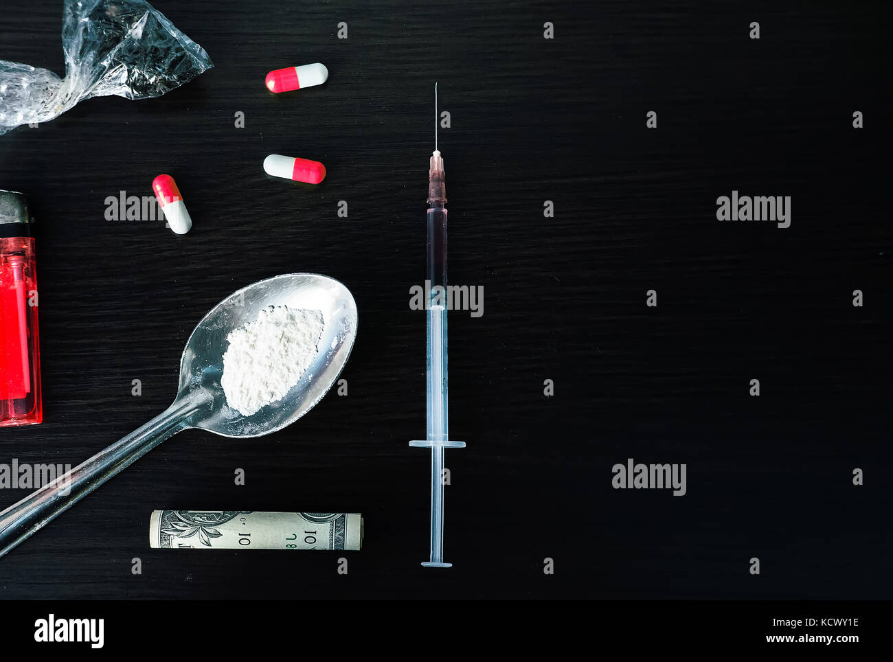 Hard drugs hi-res stock photography and images - Alamy