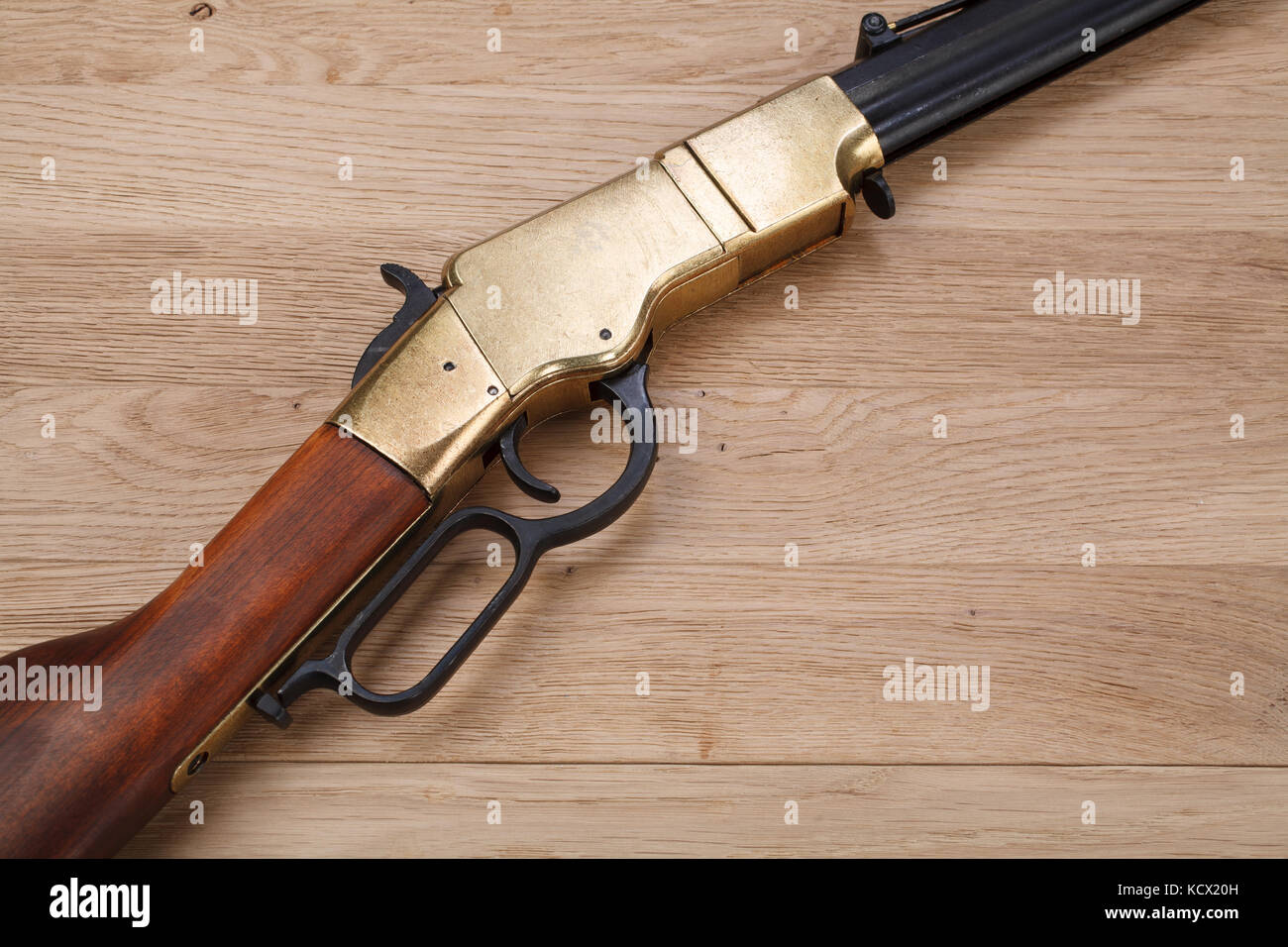 Wild west period rifle Stock Photo - Alamy