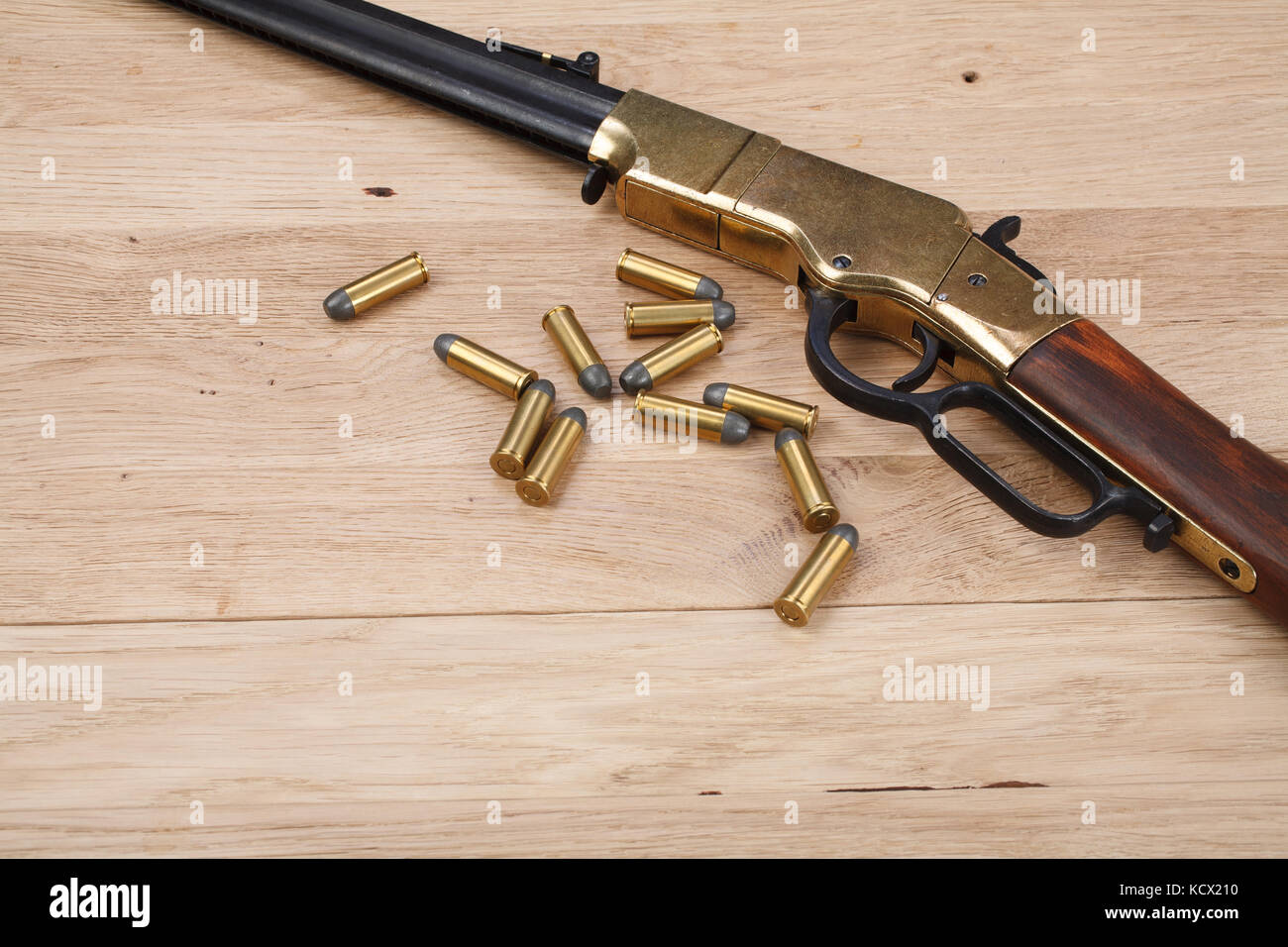 Wild west period rifle Stock Photo - Alamy