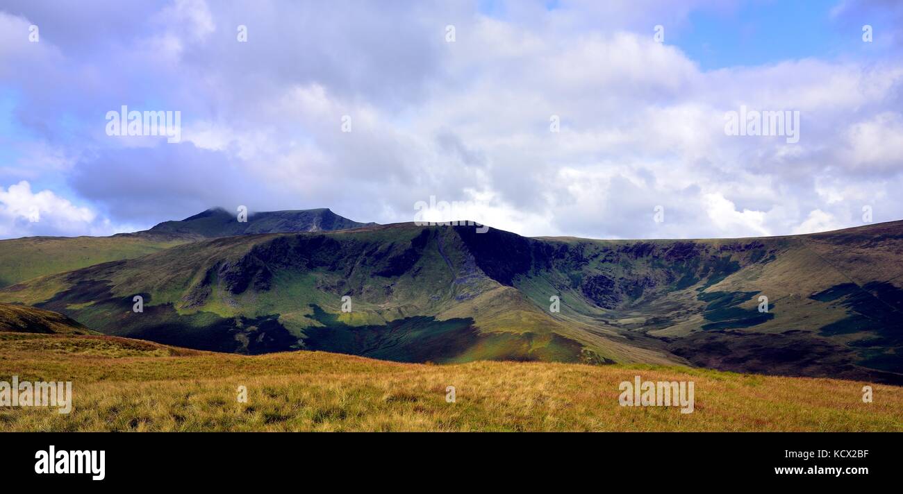Low clouds covering Blencathra Stock Photo - Alamy