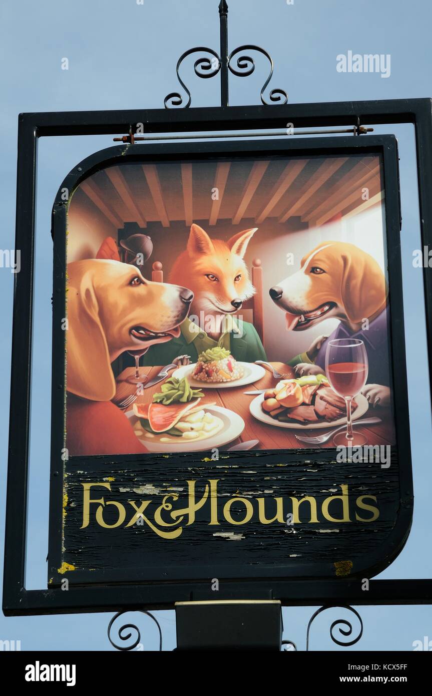Fox & Hounds inn sign, Barley, Hertfordshire Stock Photo - Alamy