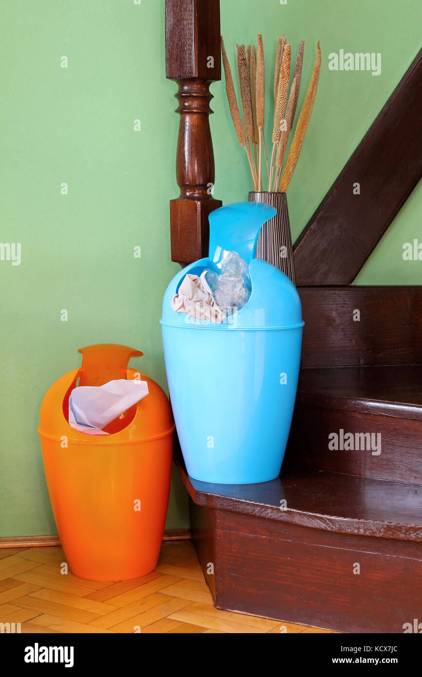 Plastic bins full of paper and other garbage Stock Photo - Alamy