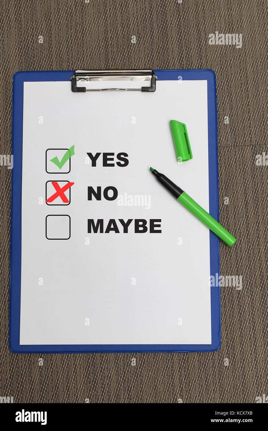 Check list on paper clipboard with green marker Stock Photo - Alamy