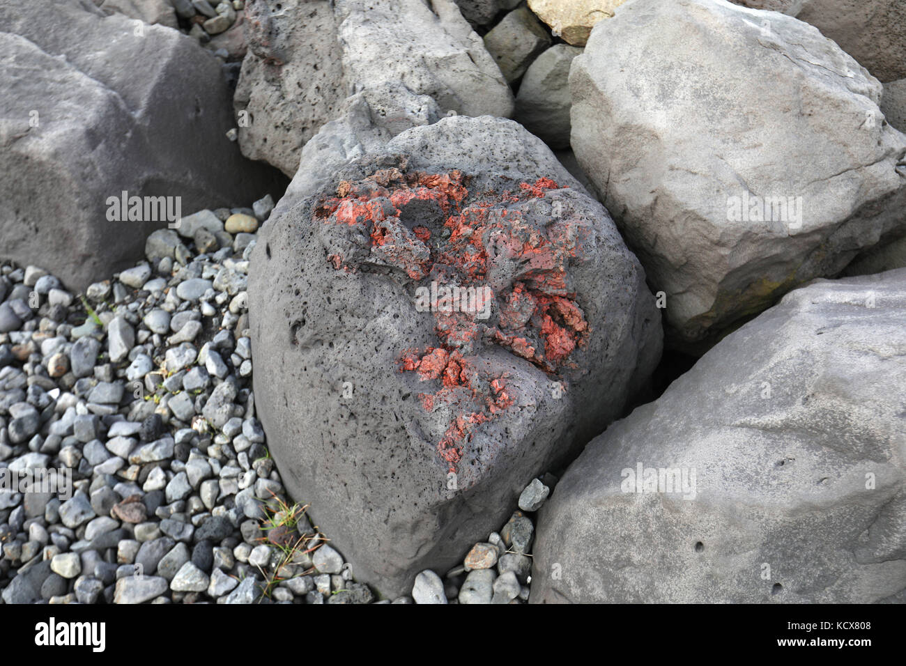 Red volcanic stones hi-res stock photography and images - Alamy