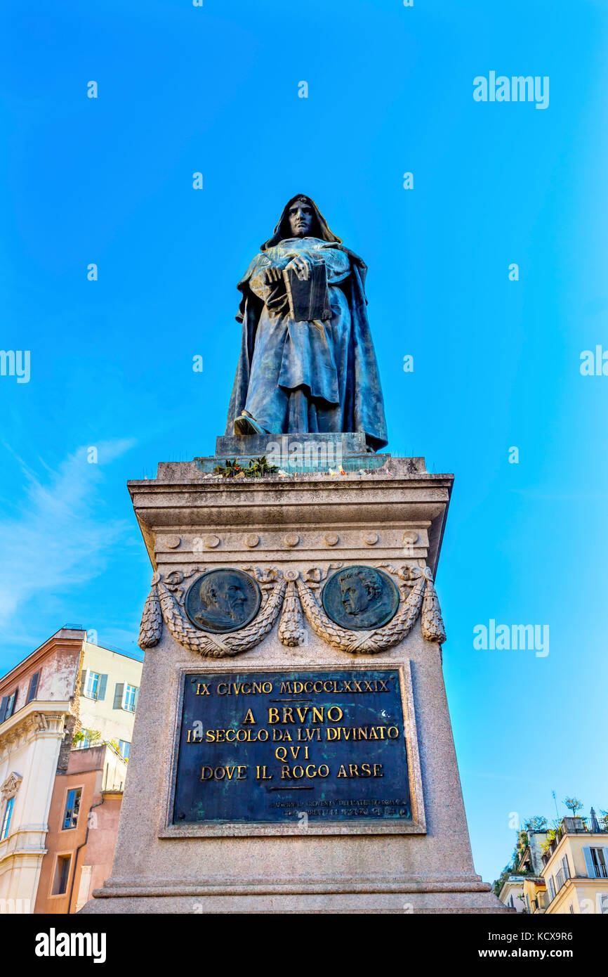 Giiordano Bruno Statue Campo de' Fiori Rome Italy. Bruno was heretic ...