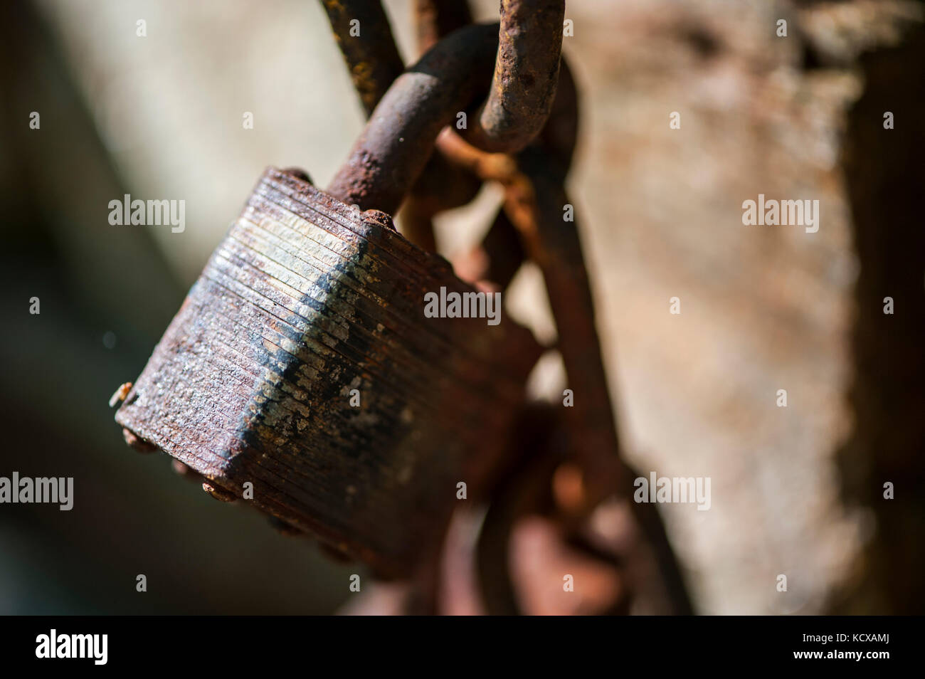 Direct to rust hi-res stock photography and images - Alamy