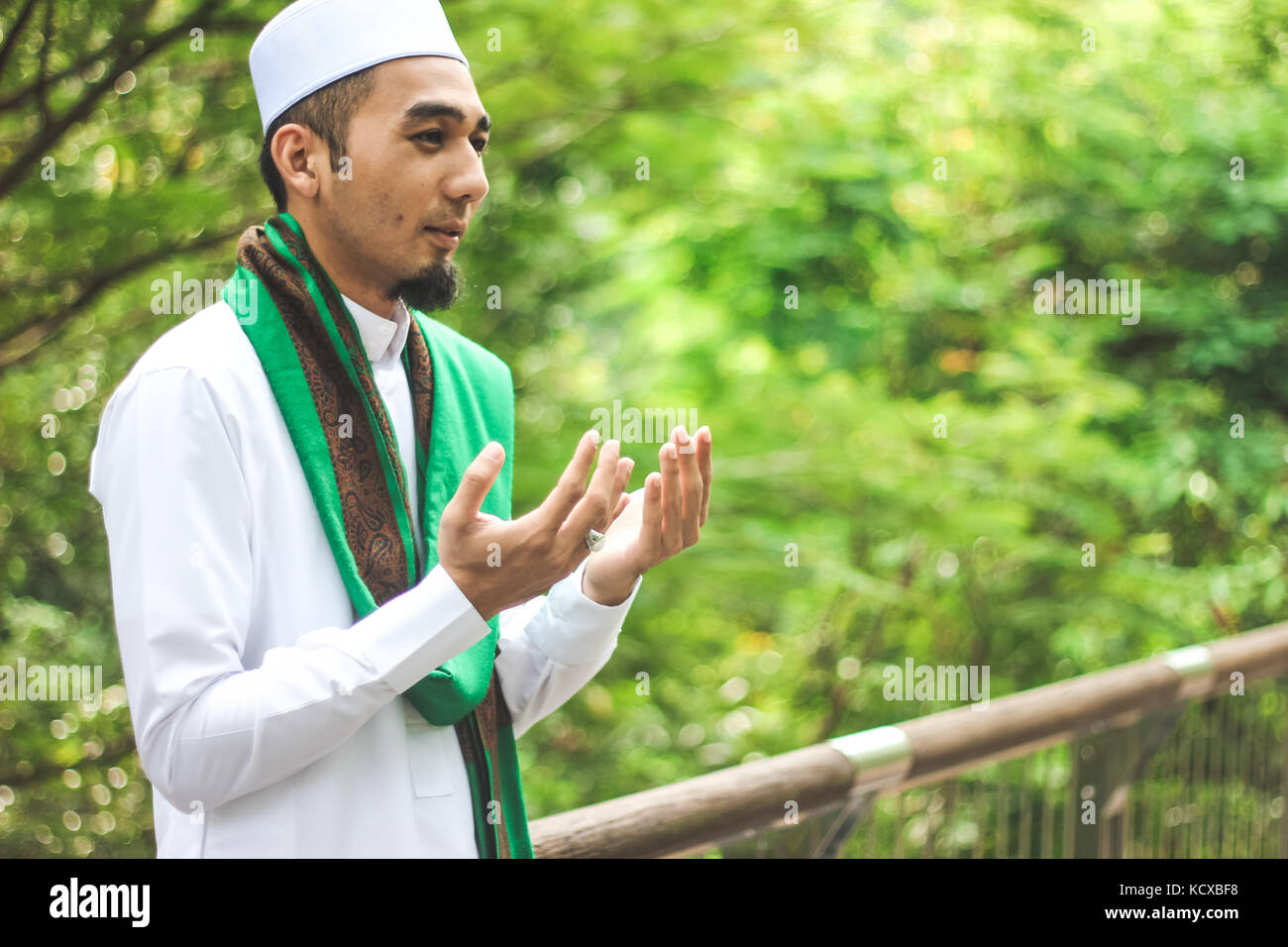 Closeup shot of Muslim Man Recite Doa Stock Photo - Alamy