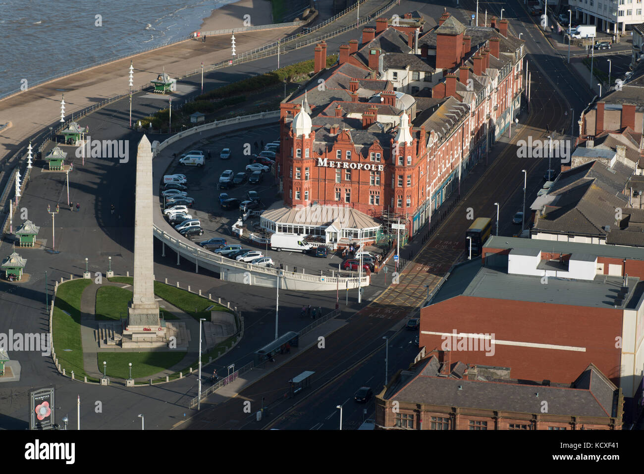 Big metropole hi-res stock photography and images - Alamy