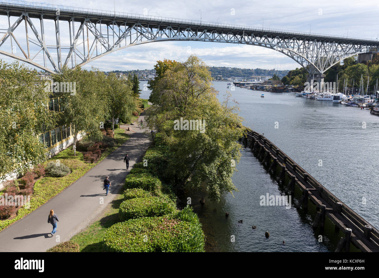 Cheshiahud lake union loop hi-res stock photography and images - Alamy