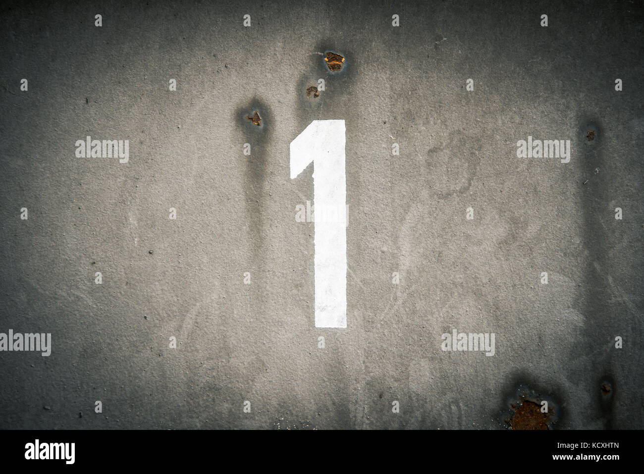 Stencil figure hi-res stock photography and images - Alamy