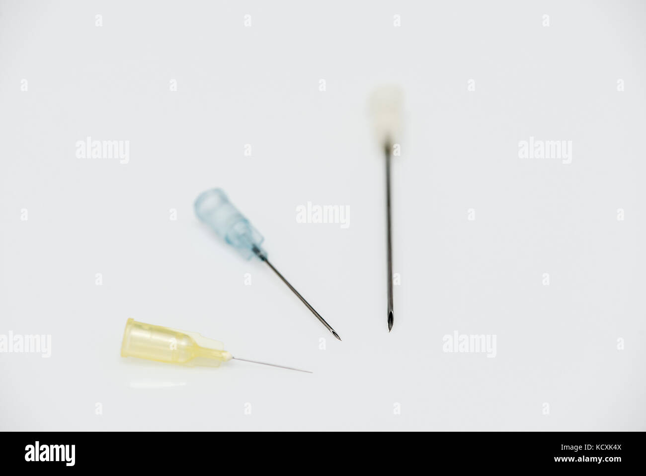 Injection cannula hi-res stock photography and images - Alamy