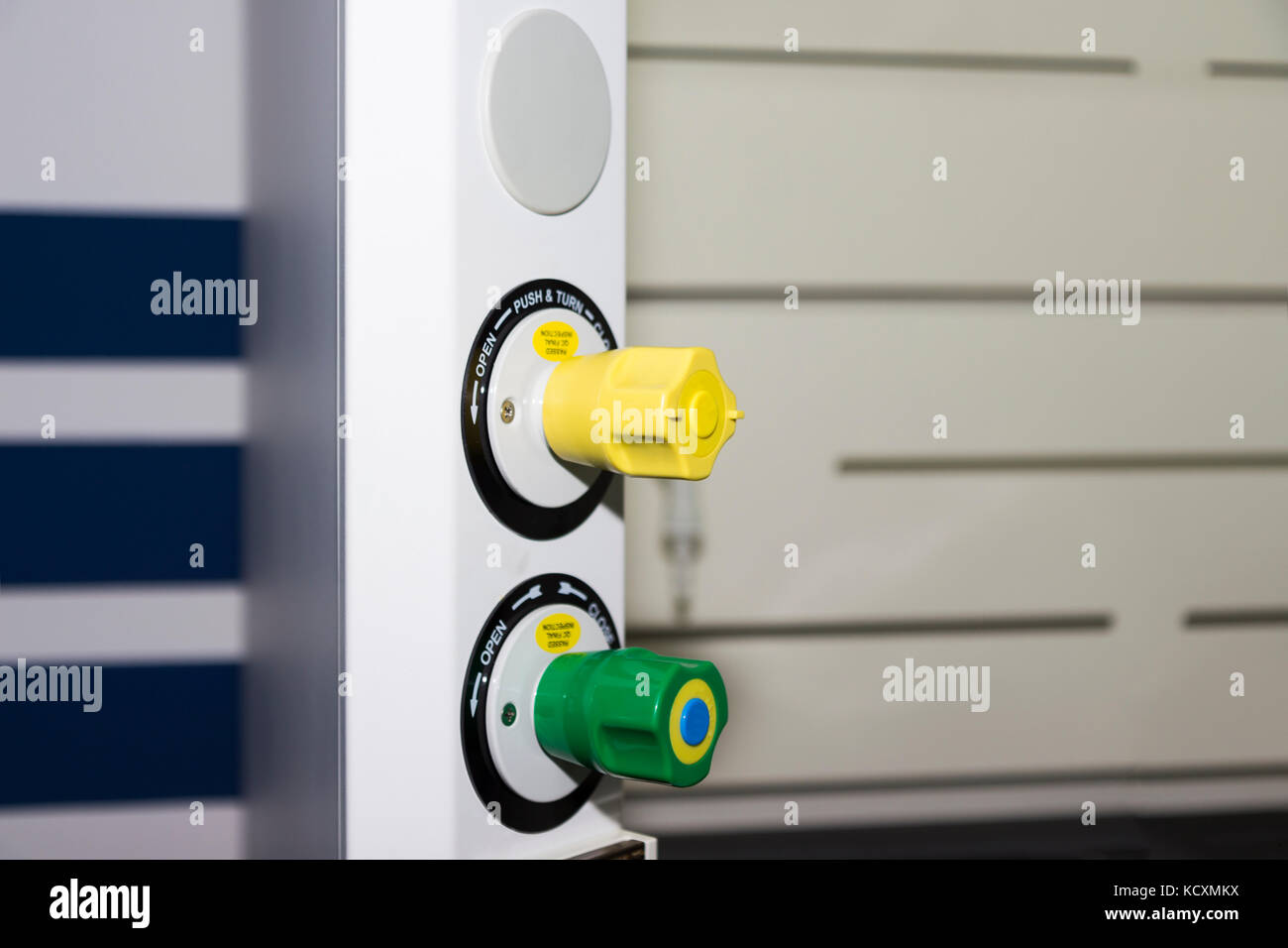 Lab door open hi-res stock photography and images - Alamy