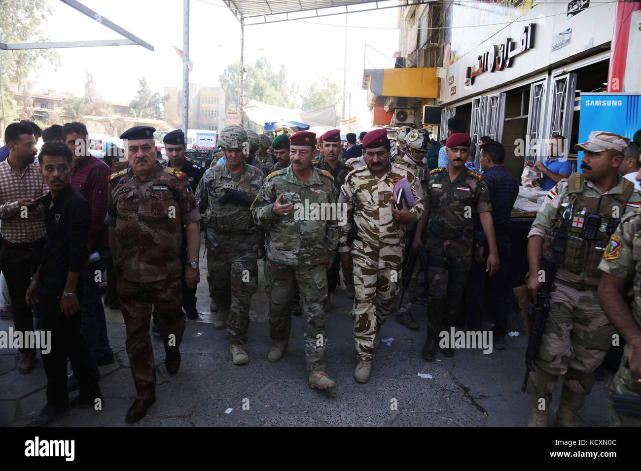 Iraqi army lt general commander hi-res stock photography and images - Alamy