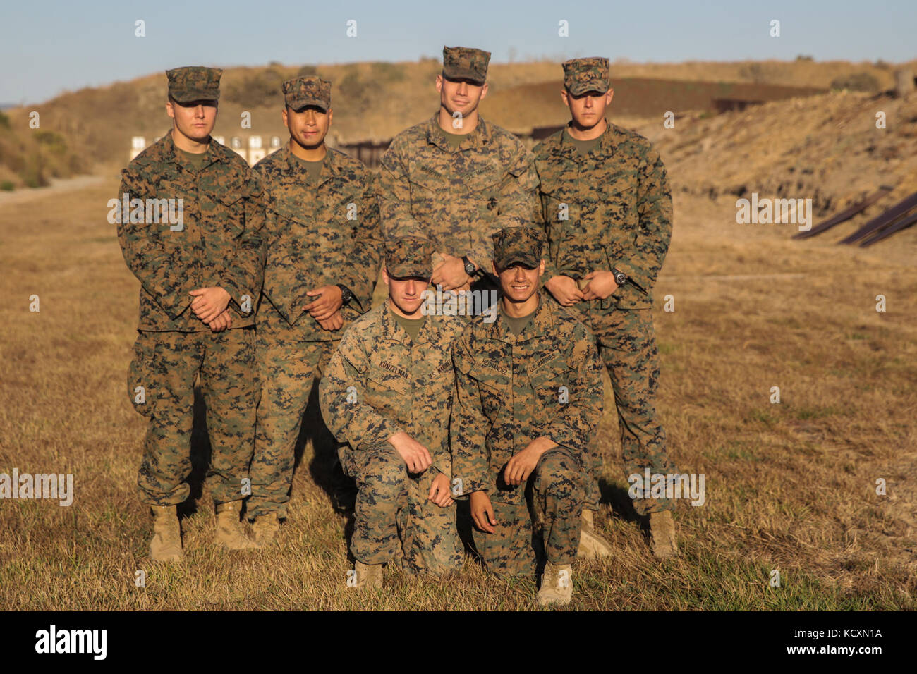 Marines from 2nd Battalion, 5th Marine Regiment, 1st Marine Division ...