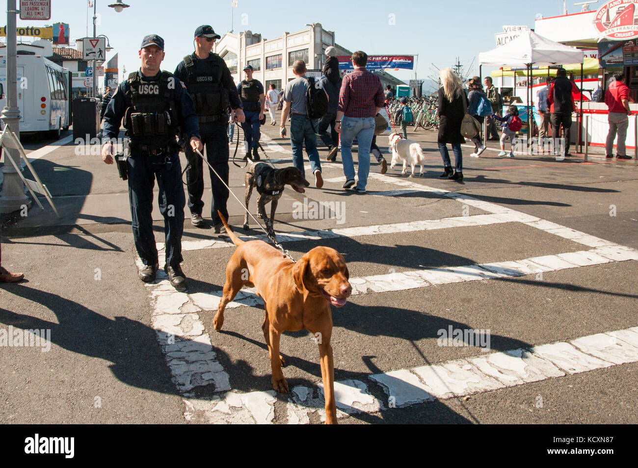 Petty Officer 1st Class Cory Sumner and Petty Officer 1st Class Devon ...