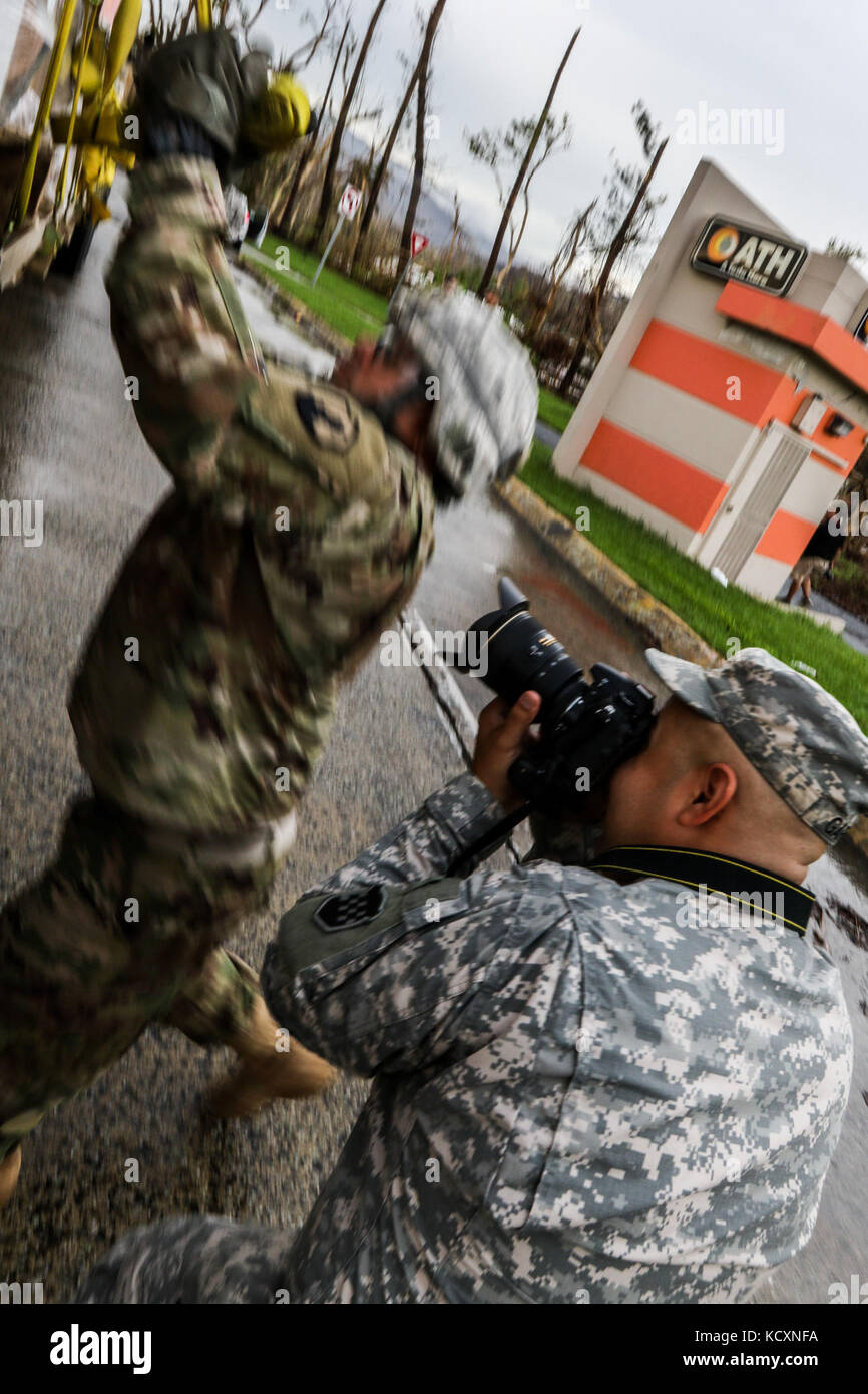 Hurricane maria, puerto rico food hi-res stock photography and images ...