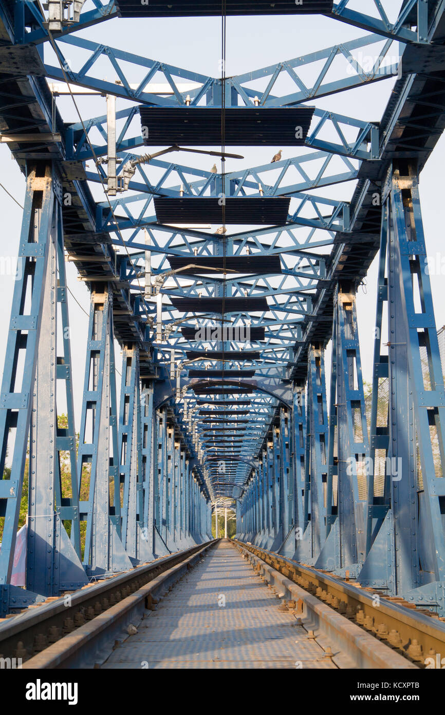 old rail way bridge vintage Stock Photo - Alamy