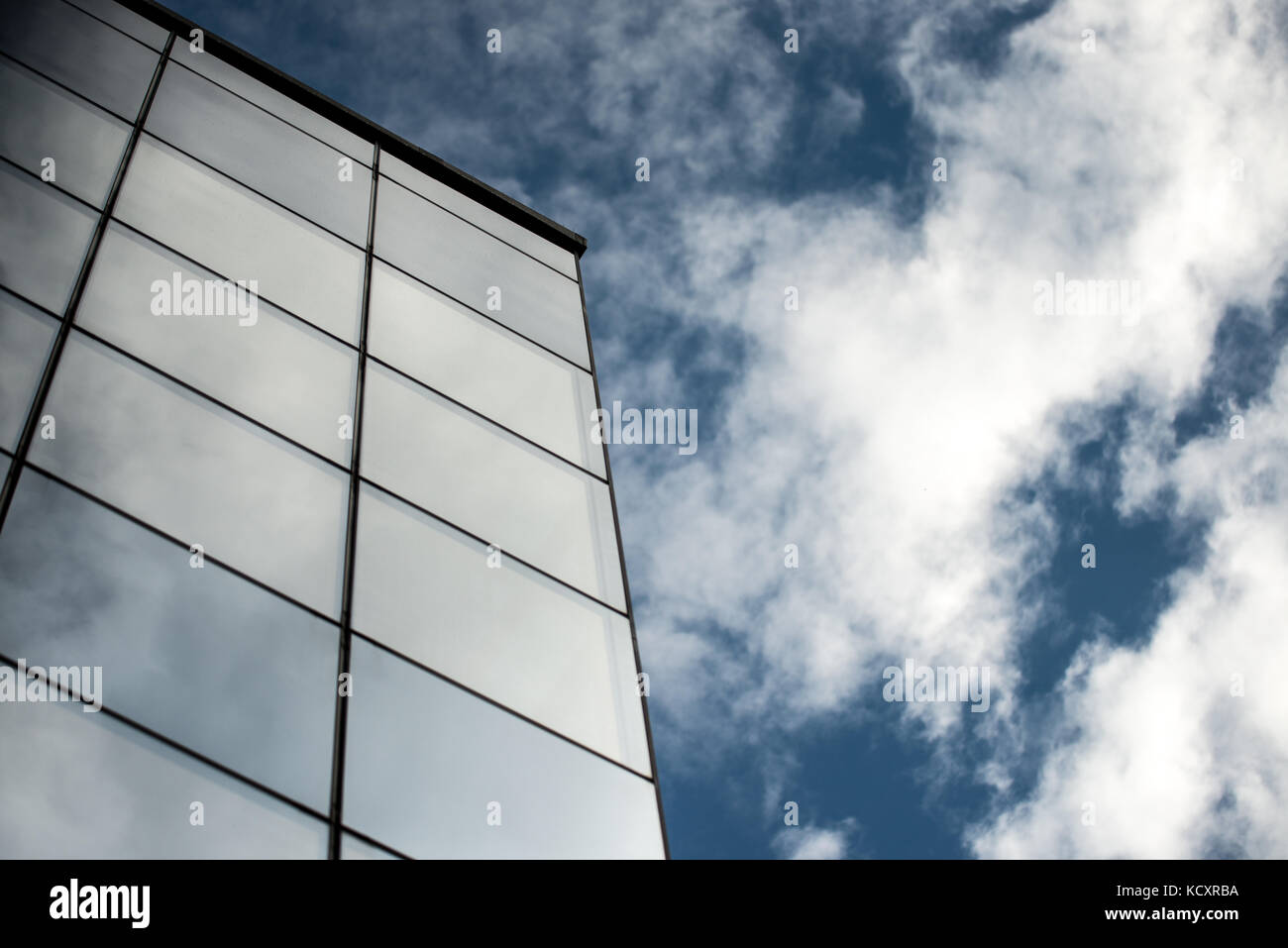 Building corporate clouds sky hi-res stock photography and images - Alamy