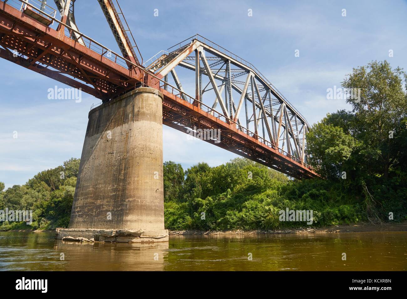 Border rail bridge hi-res stock photography and images - Alamy