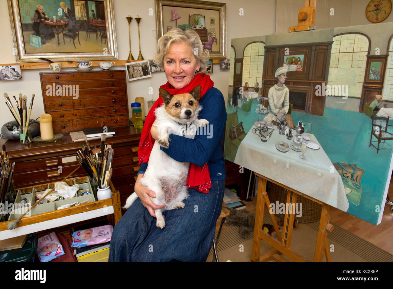 Painter Marcelle Milo-Gray and 'Lily' in her studio in Denbury, Devon ...