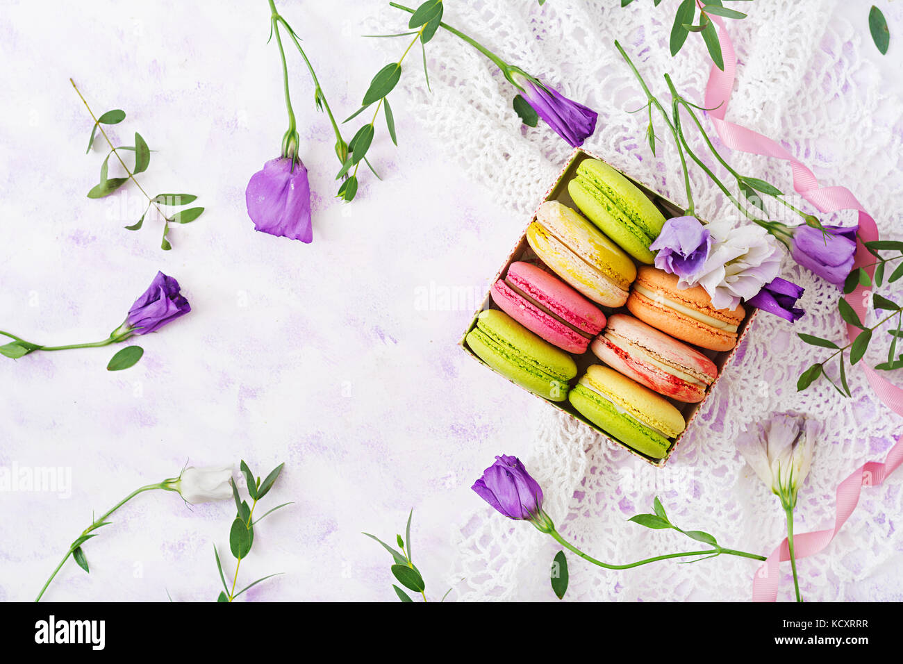 Flat lay coffee macaroons hi-res stock photography and images - Alamy