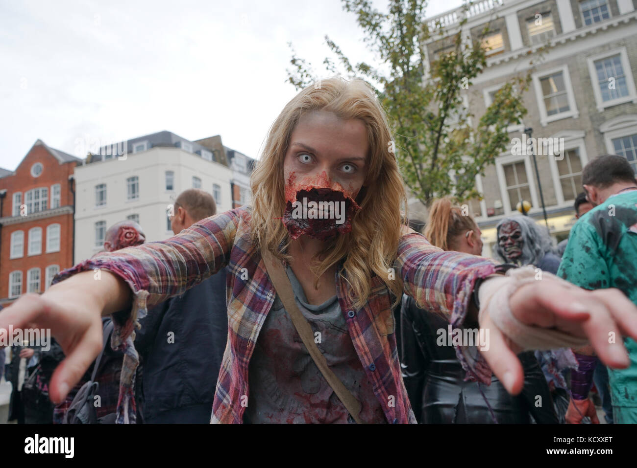 Zombies on broadway hi-res stock photography and images - Alamy