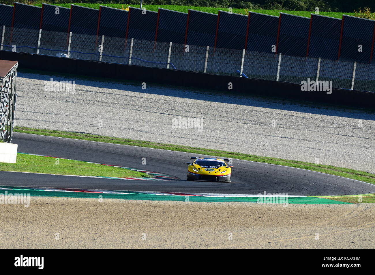 Mugello Circuit, Italy. 7th Oct, 2017. Lamborghini Huracan of Petri ...