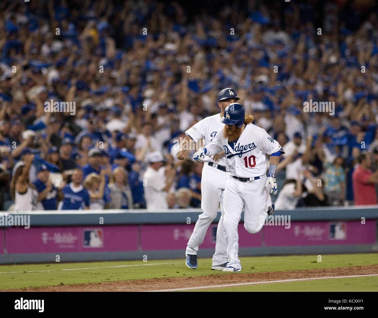 Los angeles dodgers third baseman justin turner 10 hi-res stock ...